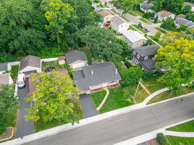 1226 Grant Drive