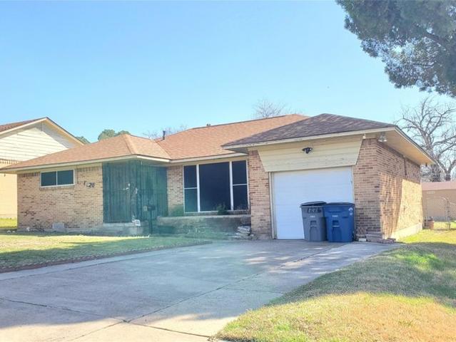1226 Grinnell St, Dallas, TX 75216