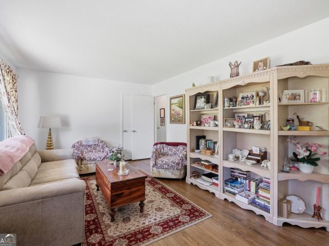 1226 Skyline Drive