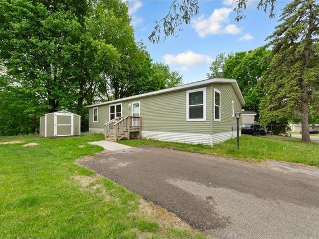 12270 Geneva Way, Apple Valley, MN 55124