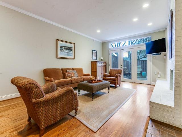 12275 Montego Plaza