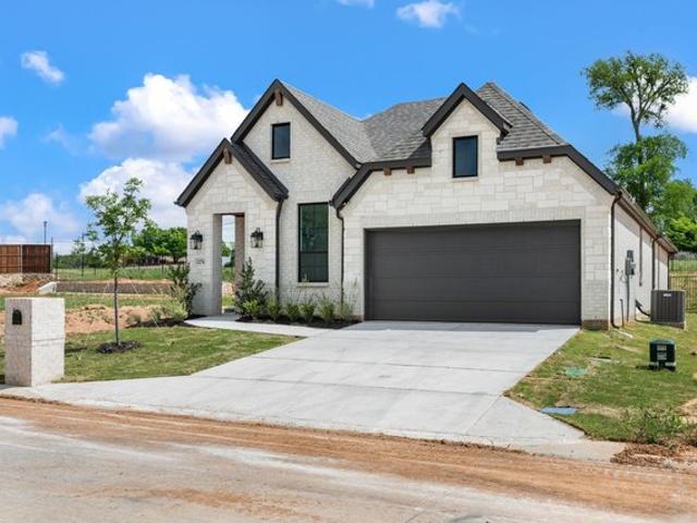 12276 Ross Calhoun Dr, Fort Worth, TX 76179