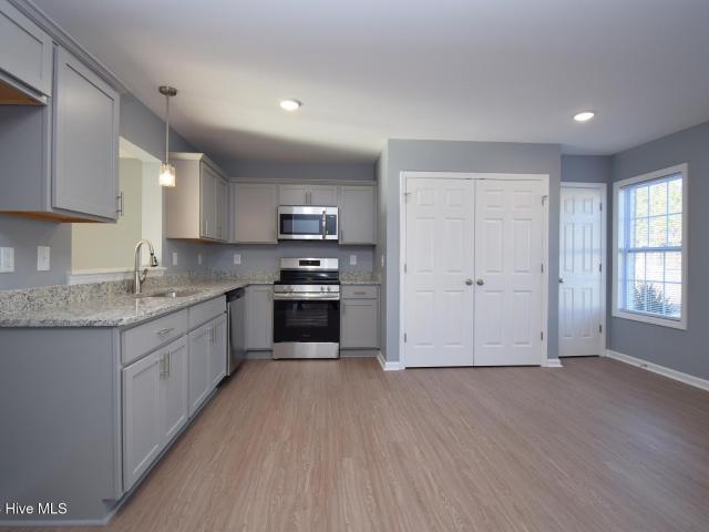 1227 Masters Lane # A