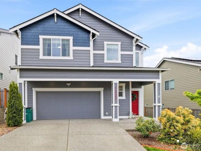 1227 Baker Heights Loop, Bremerton, WA 98312