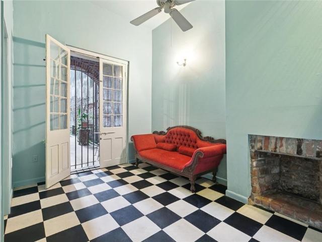 1227 Chartres Street # 1A