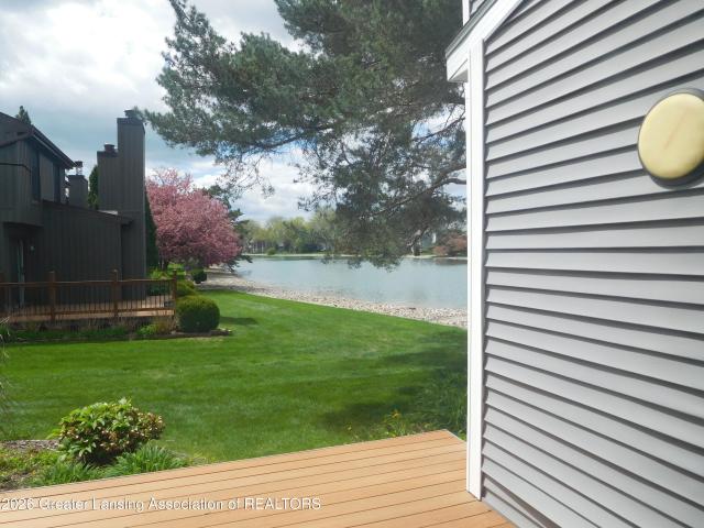1227 Chartwell Carriage Way