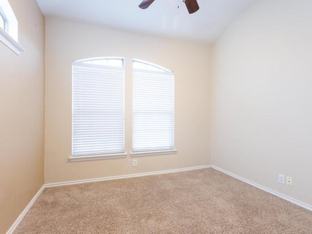 1227 Cresswell Cv, San Antonio, TX 78258