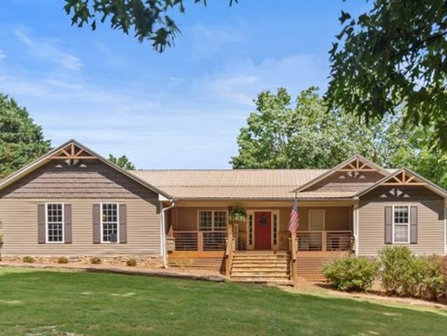 1227 Dry Hollow Rd, Dahlonega, GA 30533