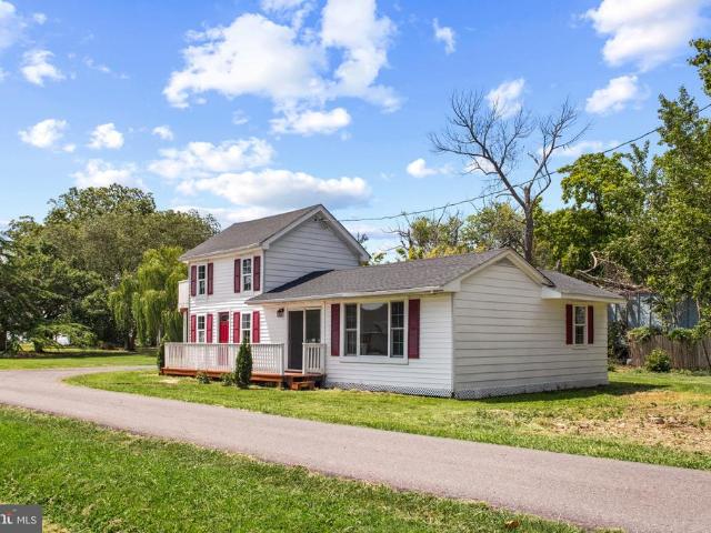 1227 Horse Point Road
