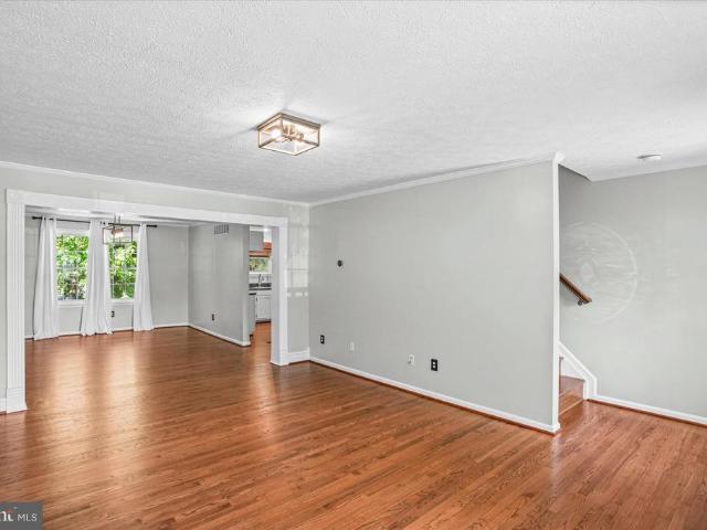 1227 Sedge Court