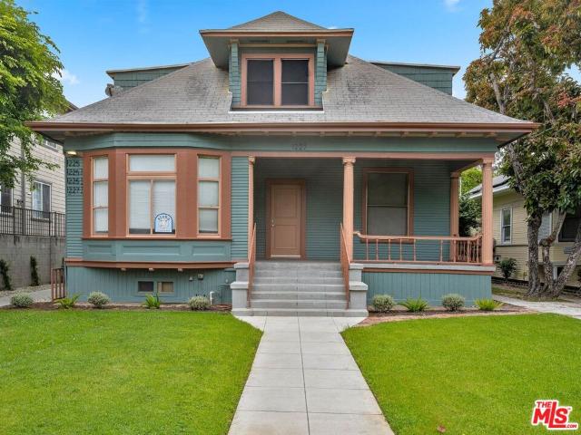 1227 W 30th St, Los Angeles, CA 90007 | MLS #26668 | Compass