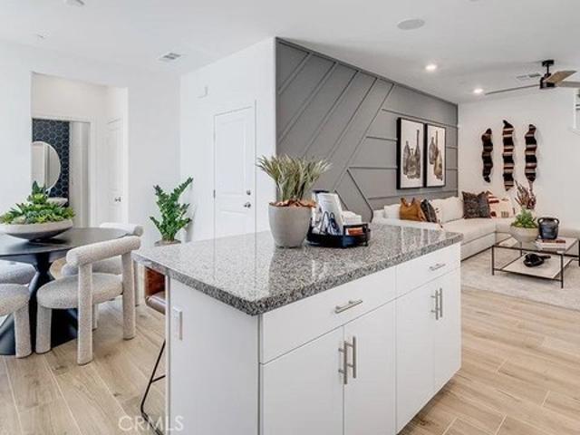 1227 Yeager Ave, Rialto, CA 92376