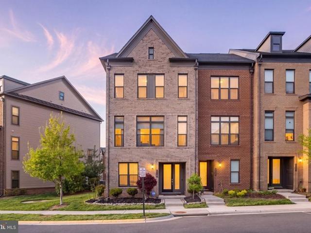 12285 Sessile Cmns, Fairfax, VA 22030