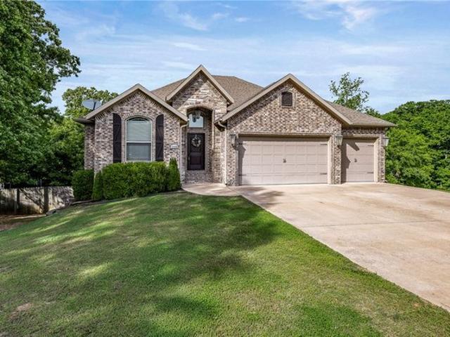 12286 Greenstone Dr, Bentonville, AR 72712