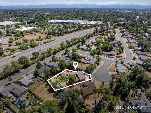 1228 Cedarwood Ct, Redding, CA 96002