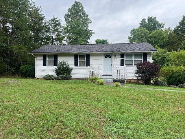 1228 County Rd, Chatham, VA 24531