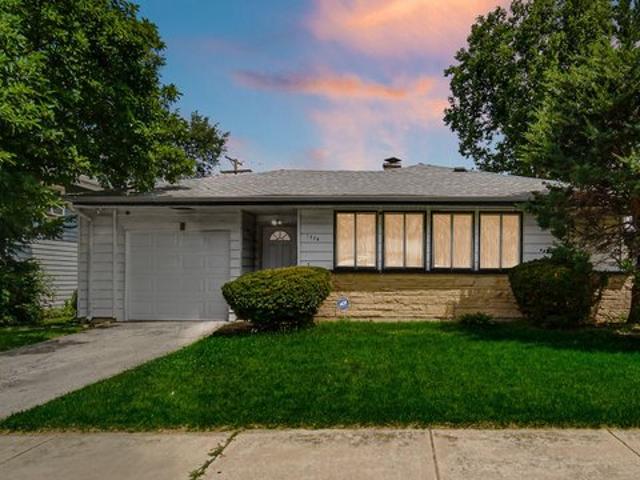 1228 E 151st St, Dolton, IL 60419