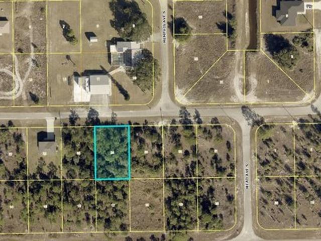 1228 Ecclesia St E, Lehigh Acres, FL 33974