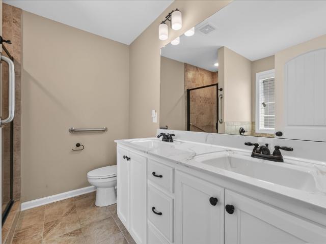1228 Gentry Dr
