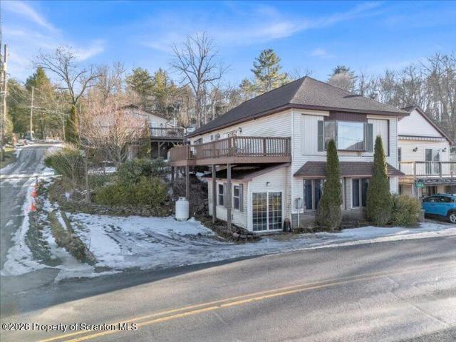 1228 Lake Road