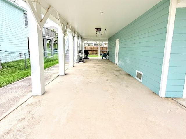 1228 S Live Oak Street