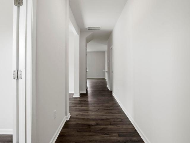 1228 Saginaw Court
