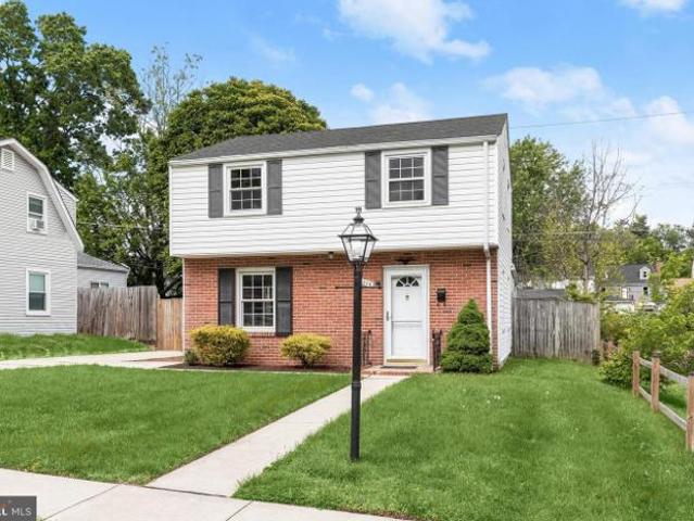 1228 Seven Oaks Rd, Arbutus, MD 21227