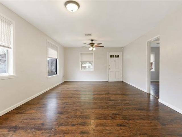 1228 Southlawn Boulevard