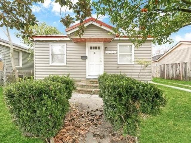 1228 Southlawn Blvd, New Orleans, LA 70114