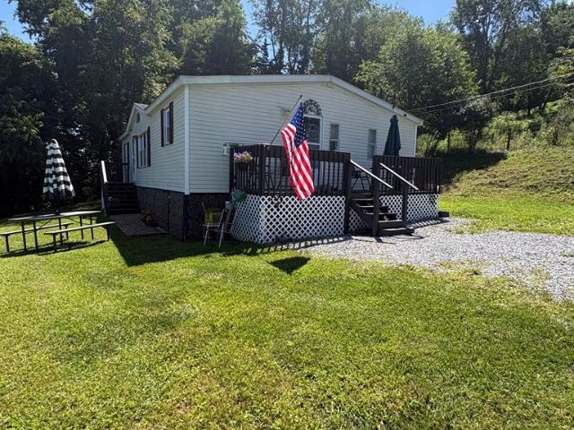1228 Spring Valley Road