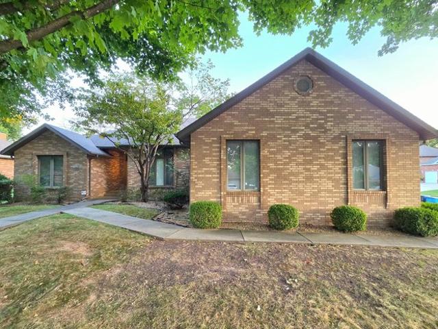 1228 W Beekman St, Springfield, MO 65810