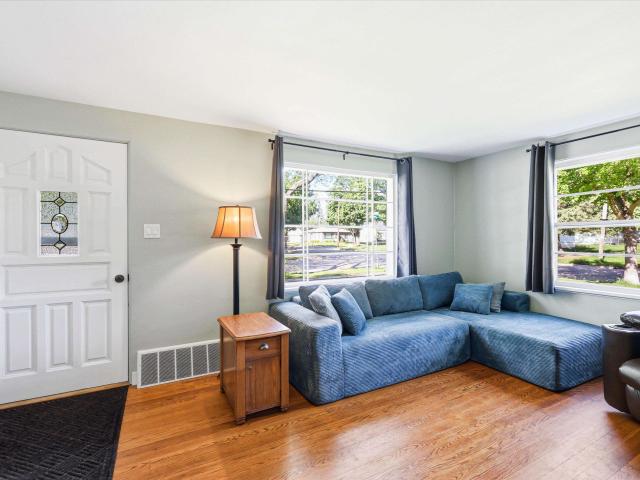 1228 8TH Street