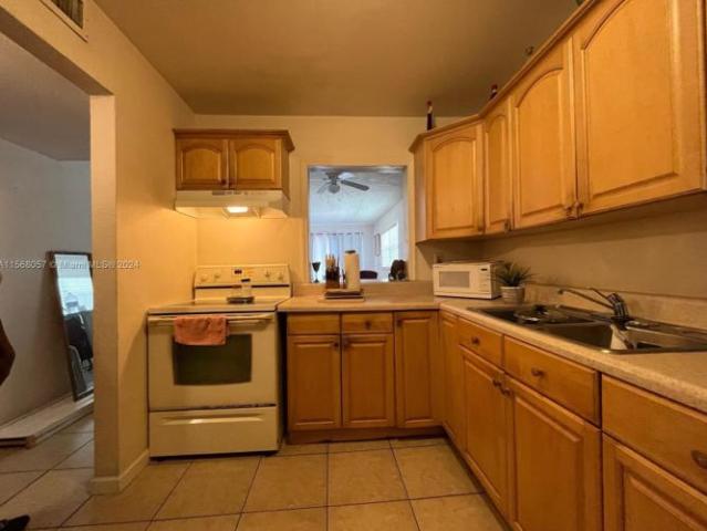 12290 NE 11th Ct #203, North Miami, FL 33161
