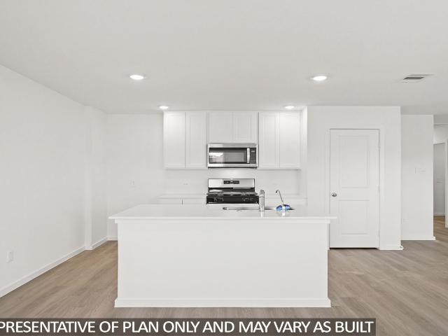 12296 Lexington Heights