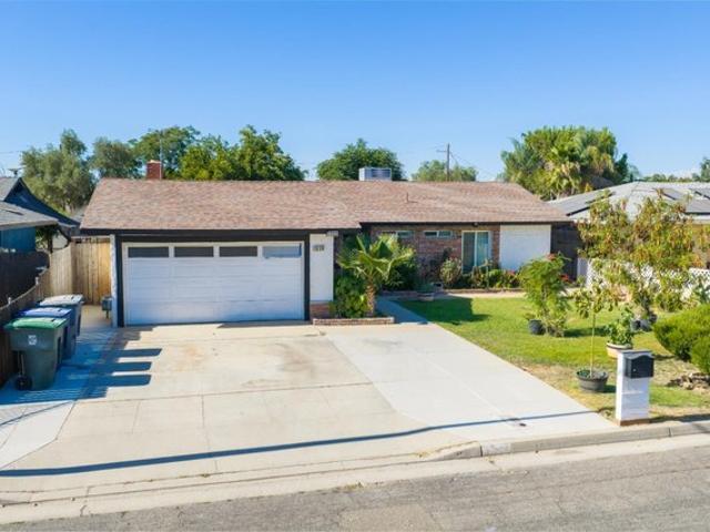 1229 Mission St, Madera, CA 93638