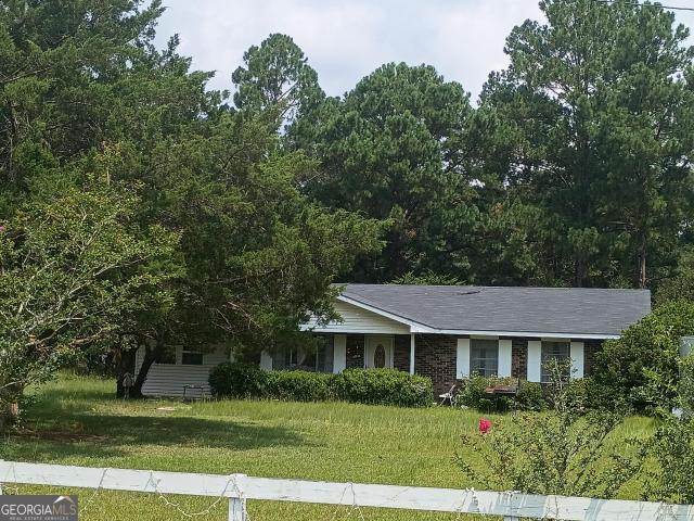 1229 NE Maryann Prescott Road