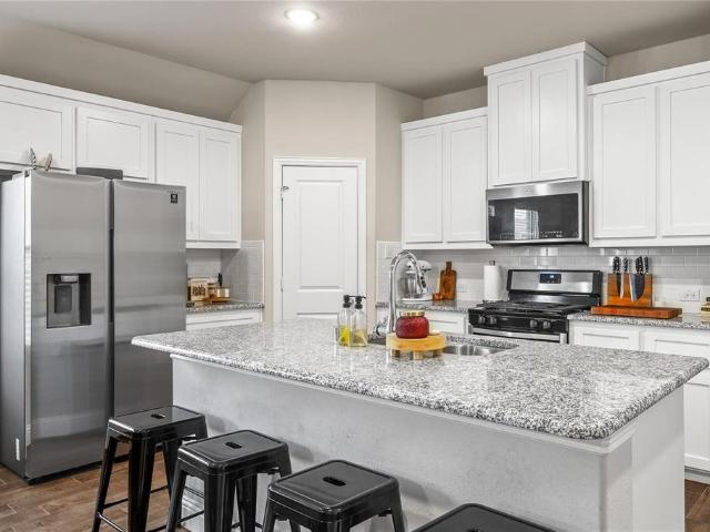 1229 Carinna Dr, Anna, TX 75409 | MLS #21181 | Compass