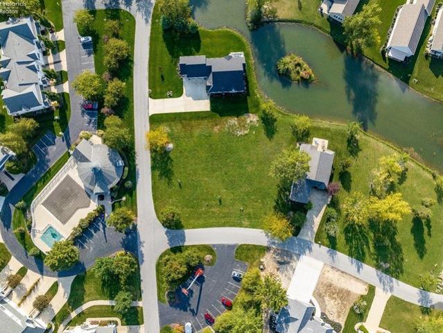 1229 Catawba Bay Dr, Port Clinton, OH 43452