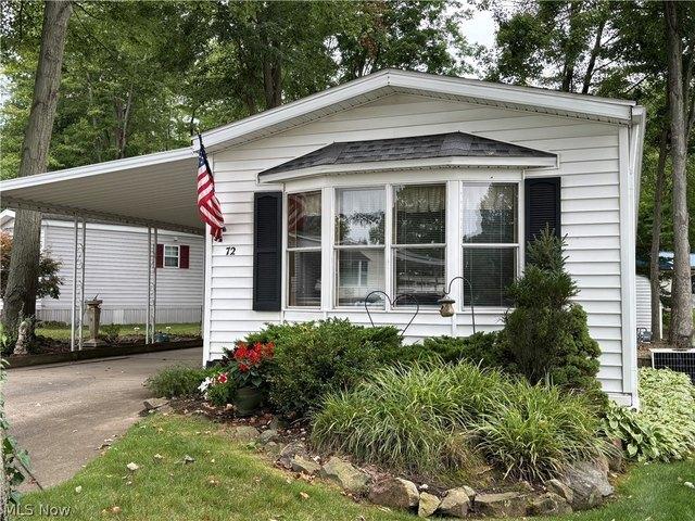 1229 Columbiana Lisbon Rd Lot 72, Columbiana, OH 44408