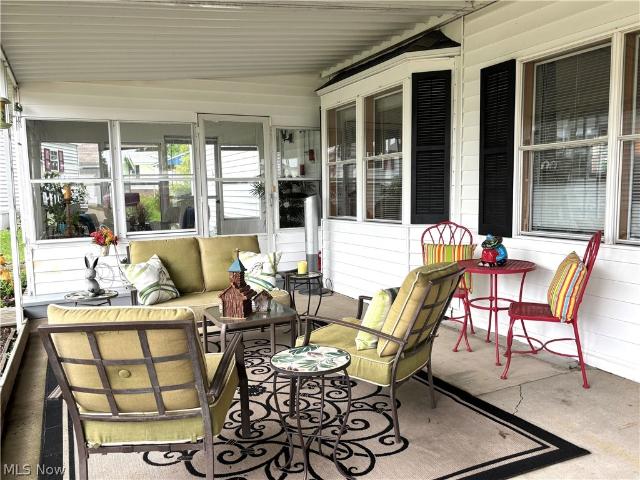 1229 Columbiana Lisbon Road 72