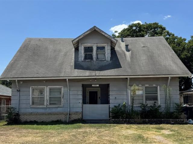 1229 Gould Ave, Fort Worth, TX 76164
