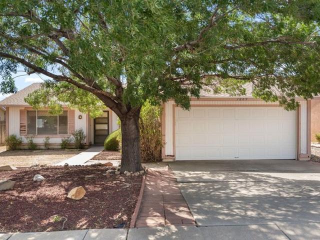 1229 Hiawatha Dr NE, Albuquerque, NM 87112