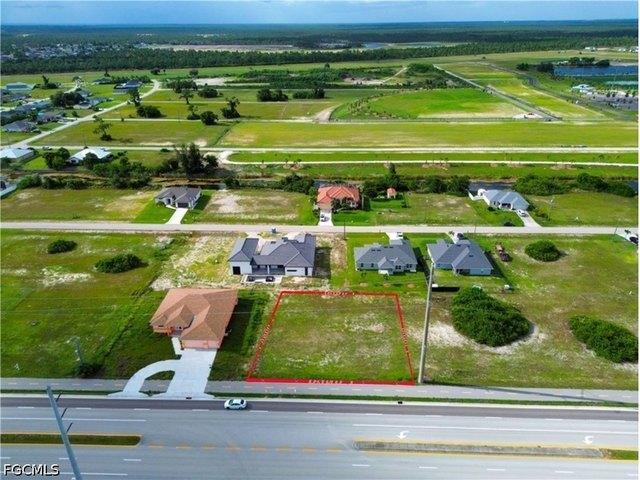 1229 Kismet Pkwy W, Cape Coral, FL 33993
