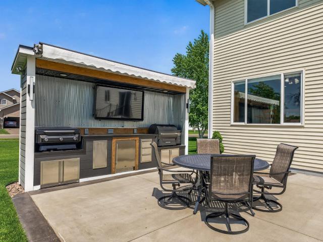 1229 rd Street NE