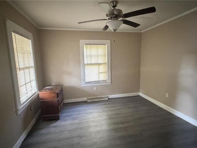 1229 Roberts Lane