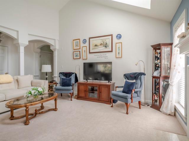 1229 stonegate way