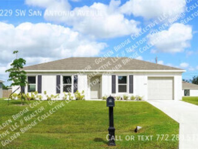 1229 SW San Antonio Avenue, 3 beds, 2 full baths