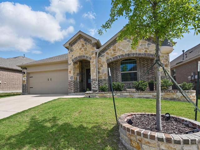 1229 Sequoia Lane