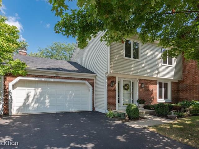 1229 W Bauer Rd, Naperville, IL 60563