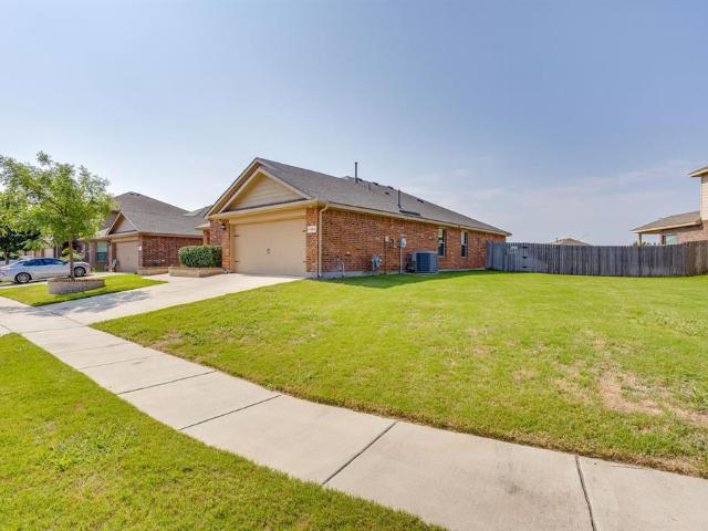 1229 Walnut Cliff Court